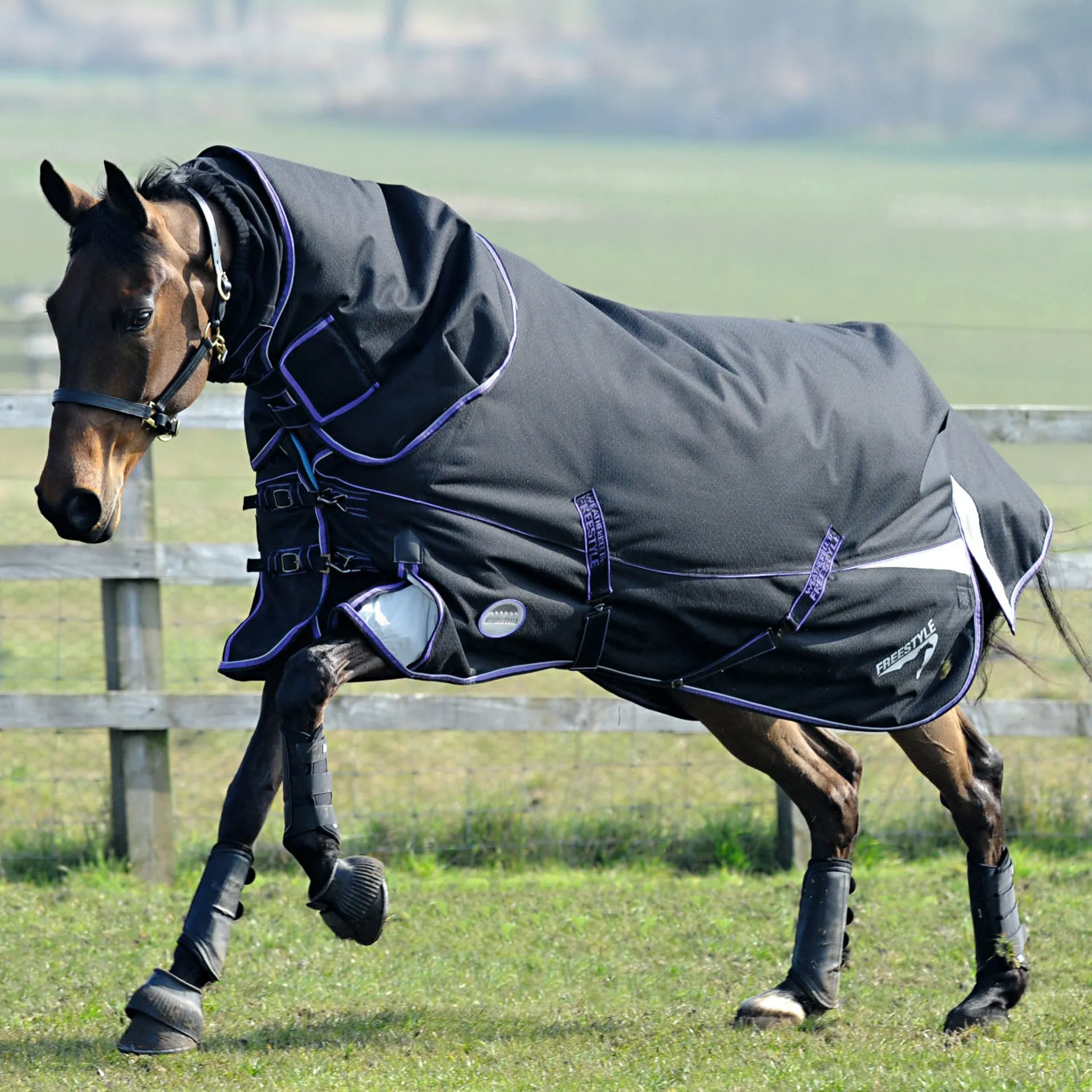 Weatherbeeta Freestyle 1200D Detach-A-Neck Heavy Combo Turnout Ru