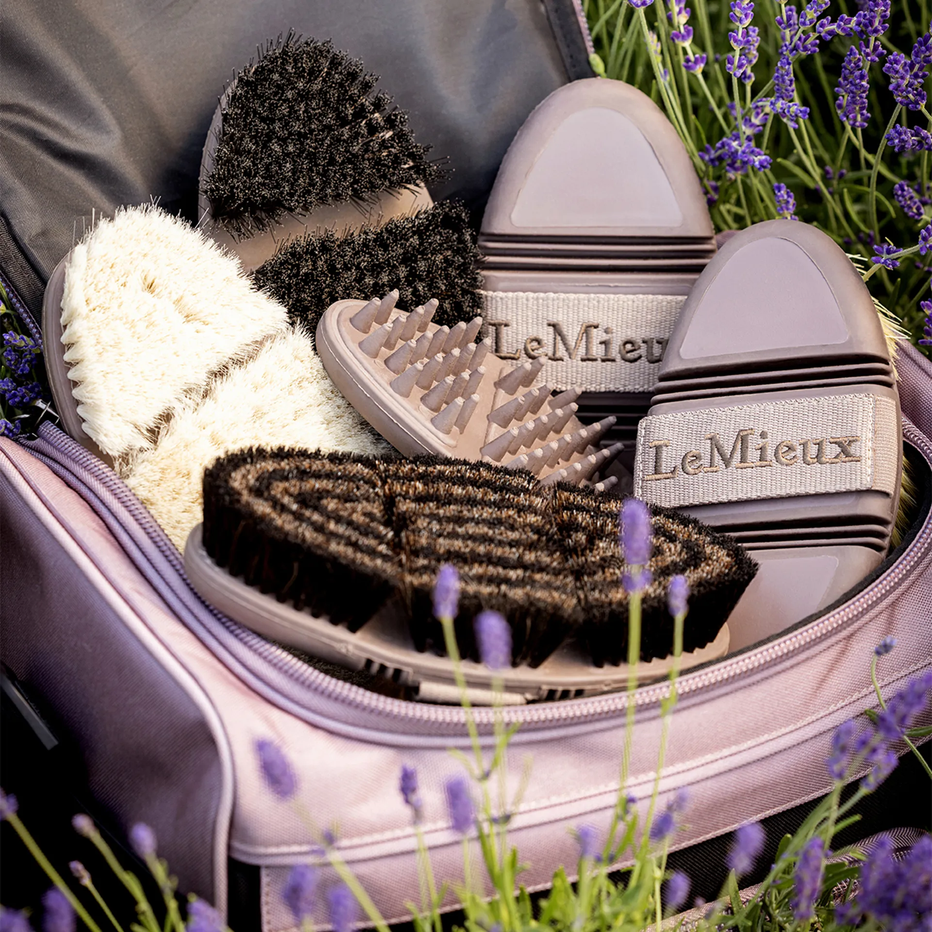 LeMieux ProKit Lite Grooming Bag - Walnut