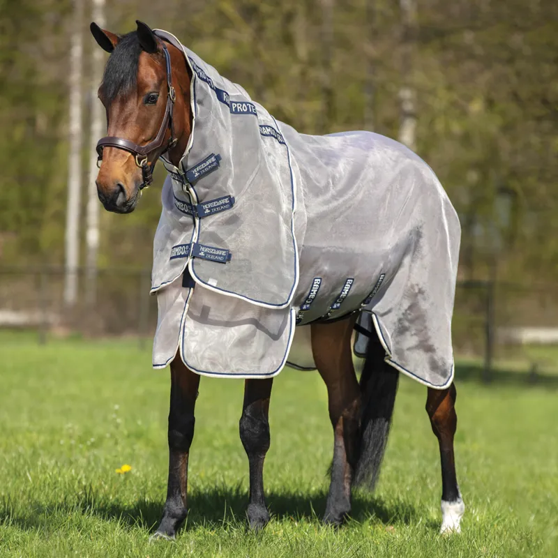 Rambo Protector Detach-A-Neck Fly Rug - Oatmeal/Navy/White