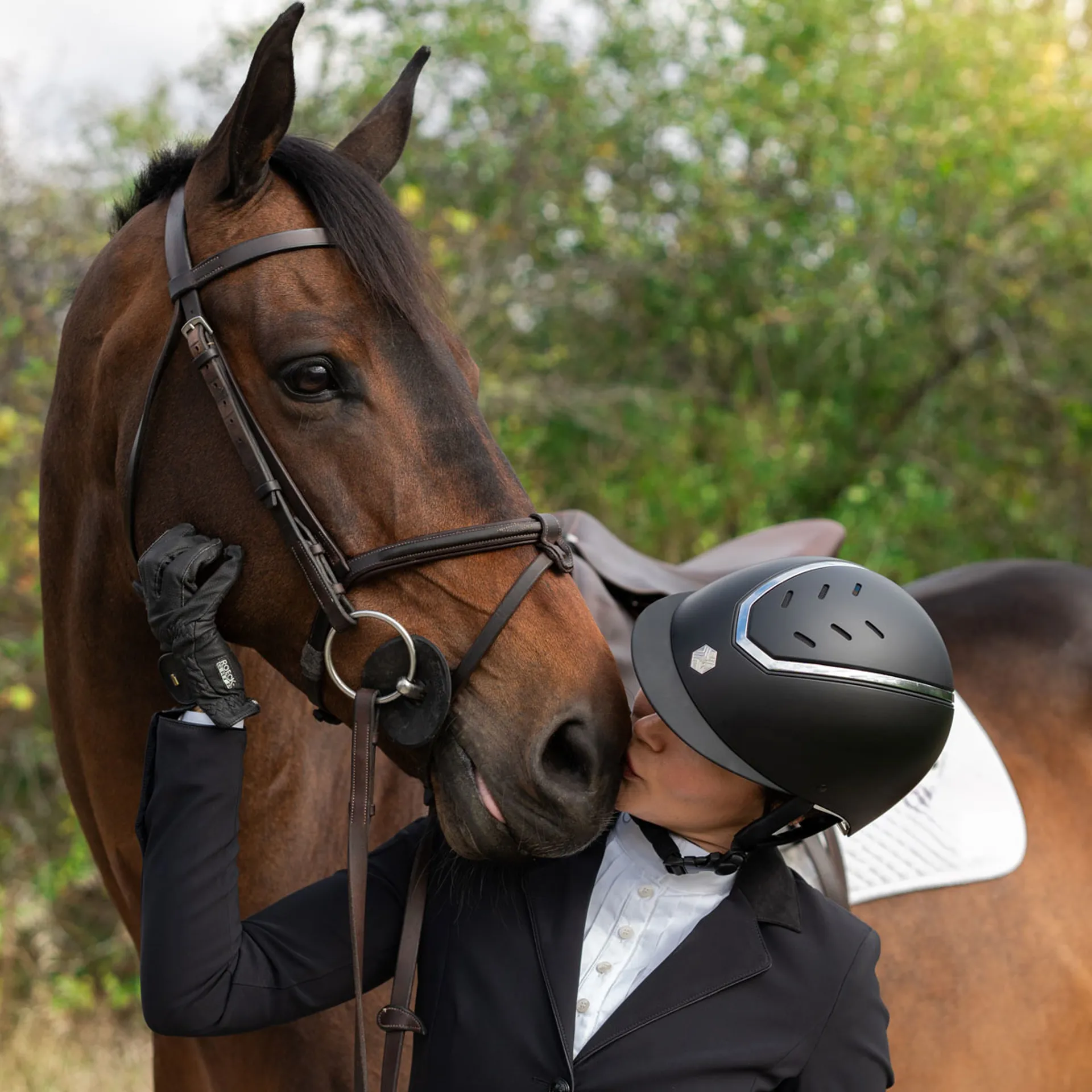 Charles Owen EQx Kylo Riding Hat - Black Matt/Silver Gloss