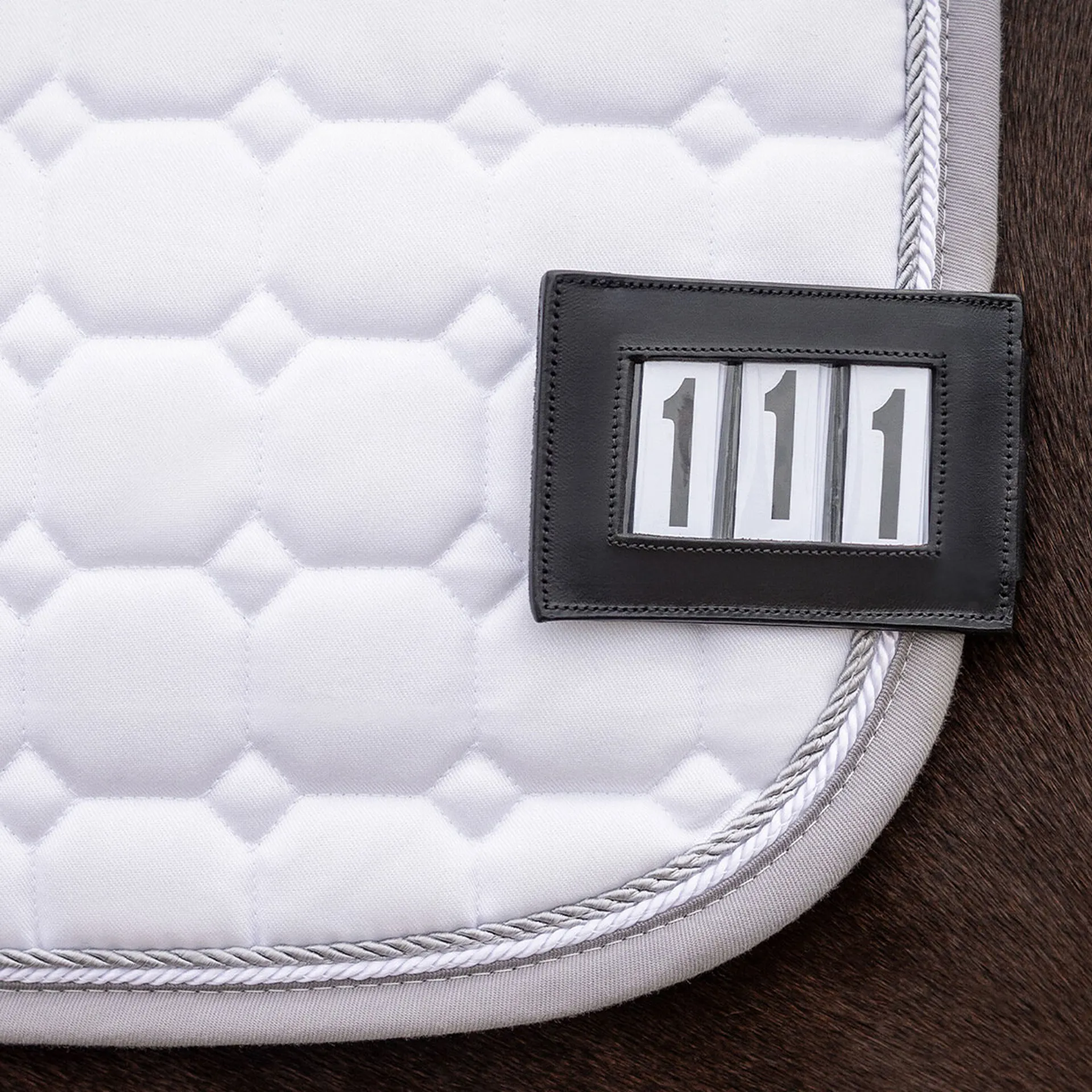 QHP Clip On Number Holder - Black