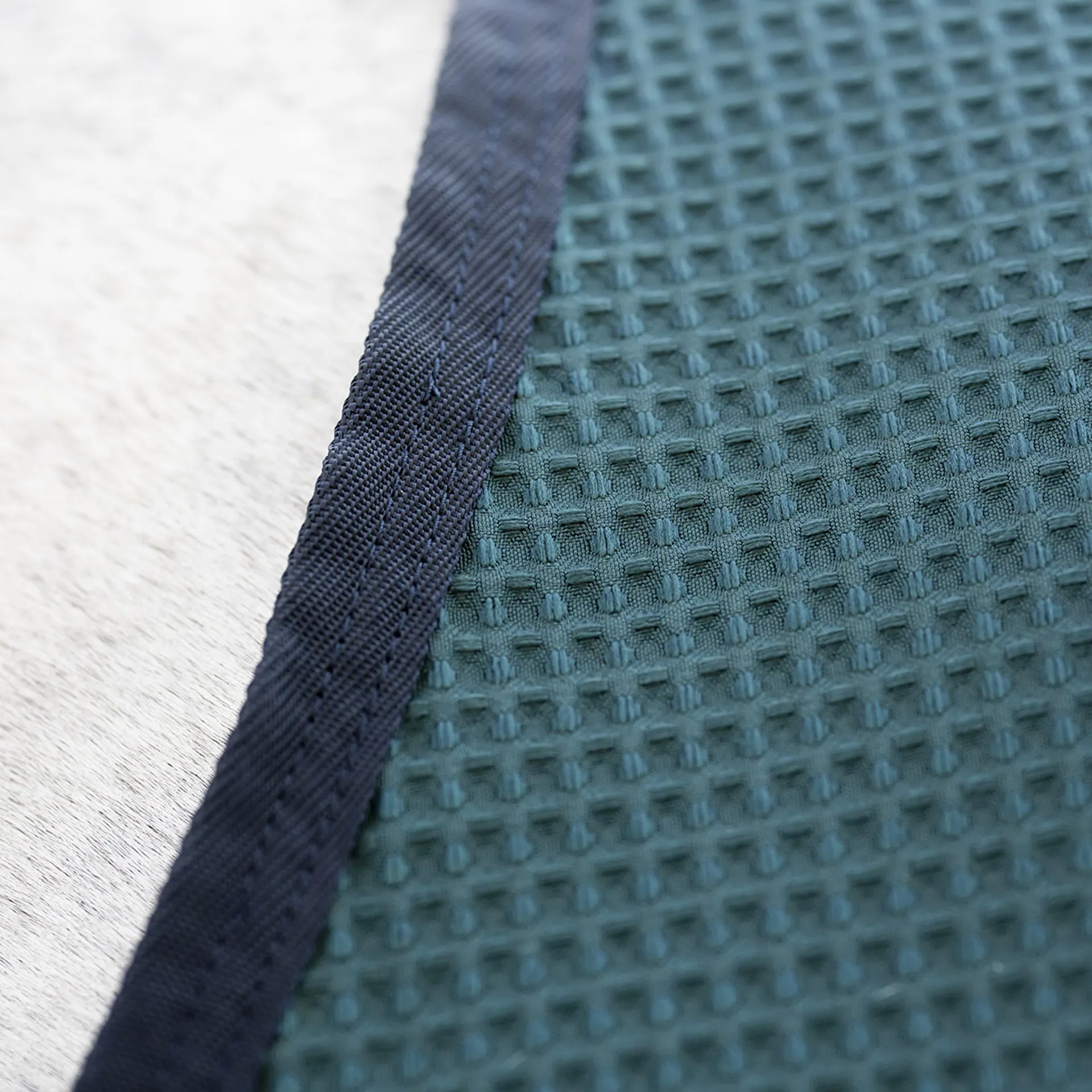 Rambo Techni-Waffle Cooler Rug - Dynasty Green/Navy/Silver