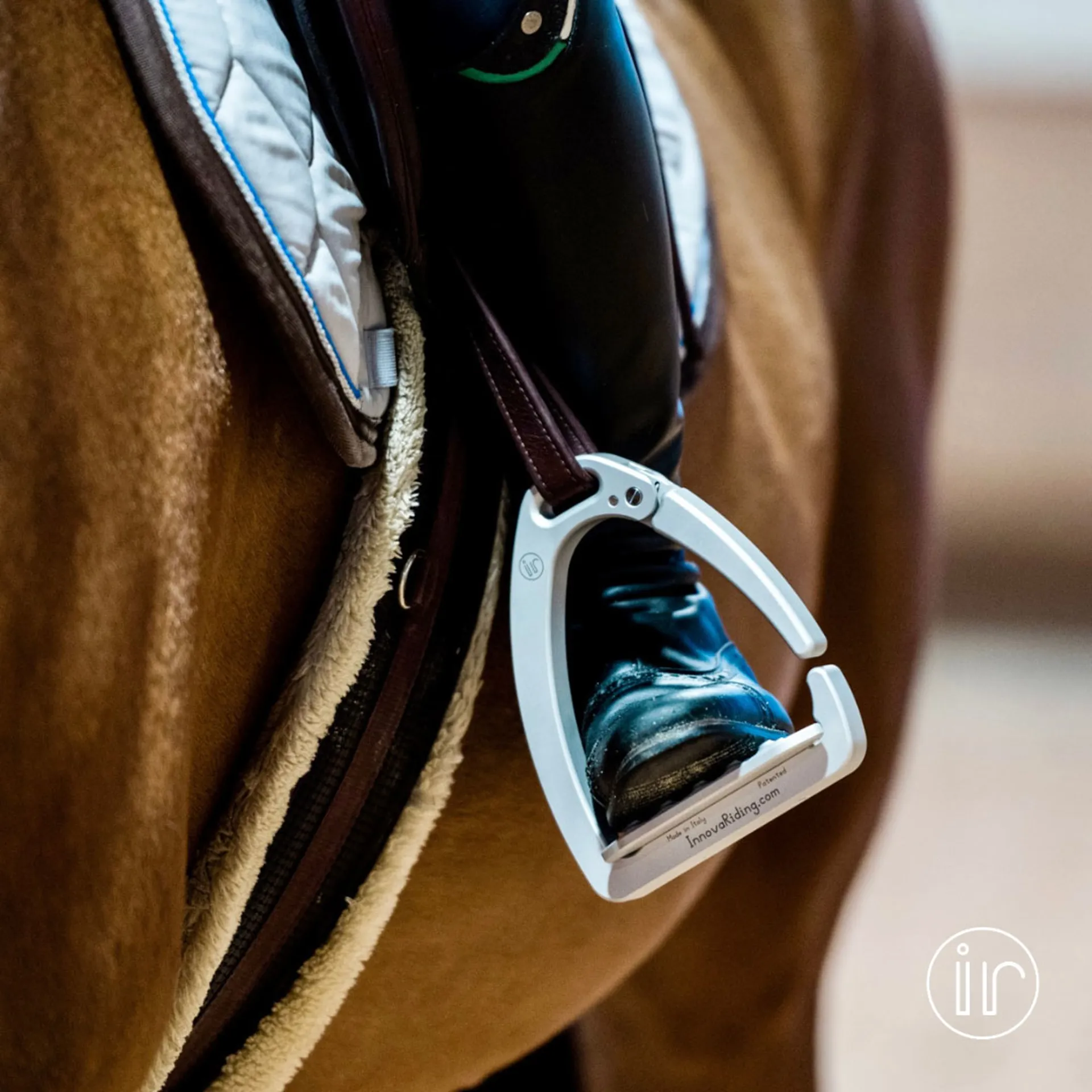 Innova Riding Olympia Stirrups - Silver