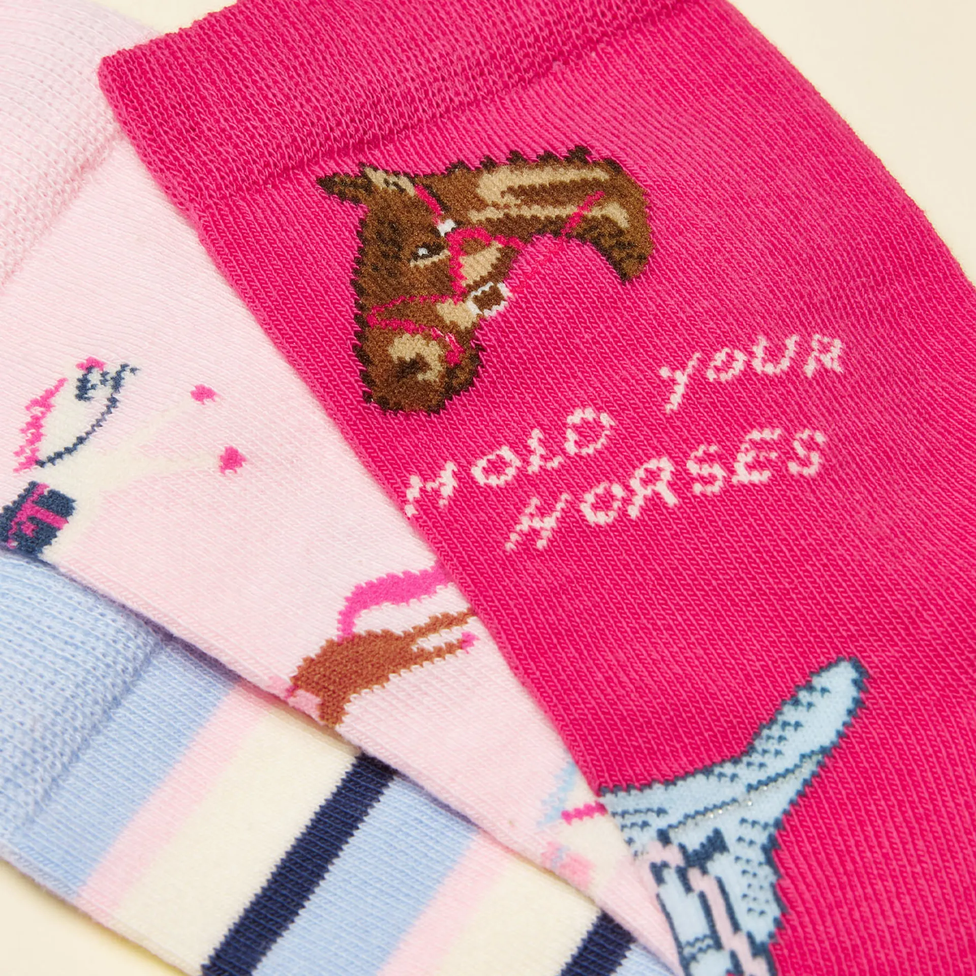 Joules Neat Feet Junior Girls Socks 3 Pack - Hold Your Horses