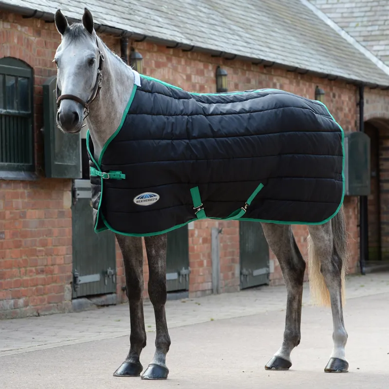 WeatherBeeta ComFiTec 210D Channel Quilt 220g Stable Rug - Black